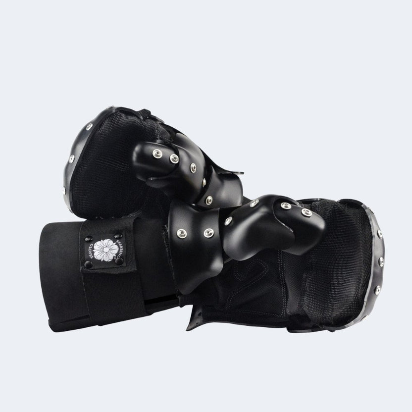 Gloves – HEMA Forge